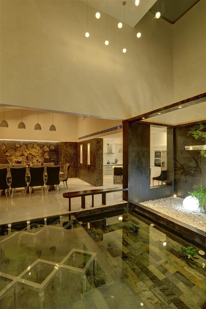 Bespoke Residence, Kerala: by Architect Alex Jacob