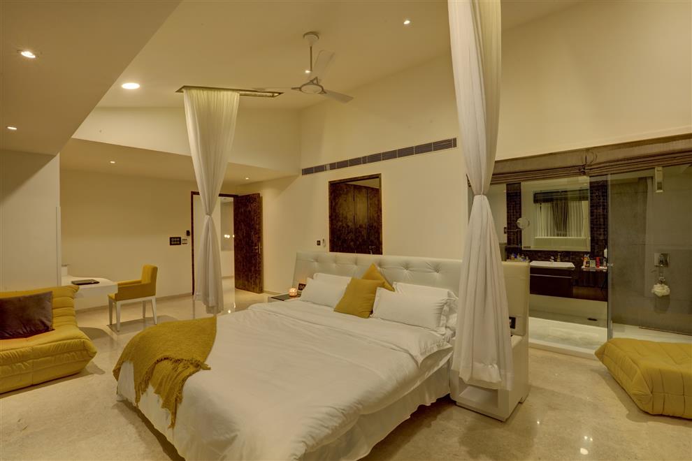 Bespoke Residence, Kerala: by Architect Alex Jacob
