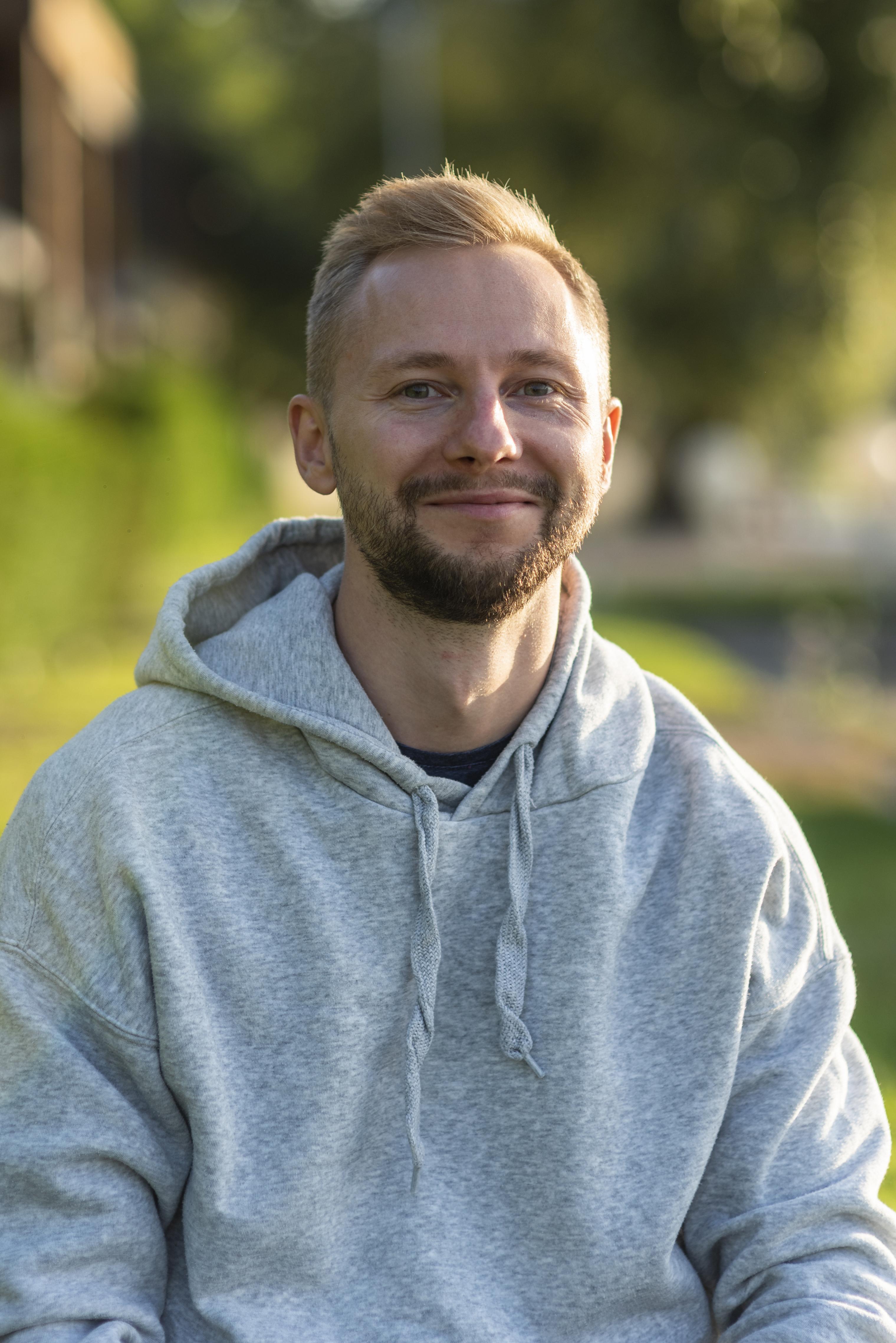 Alan Felts- India